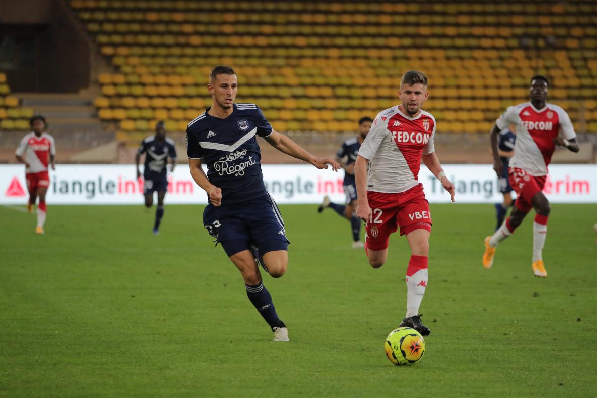 Rémi Oudin souffle ses bougies | Girondins.com